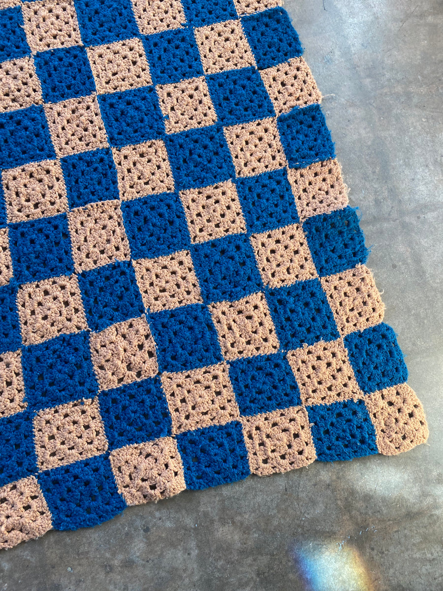 Checkered Granny Square Blanket – Jo & June Vintage